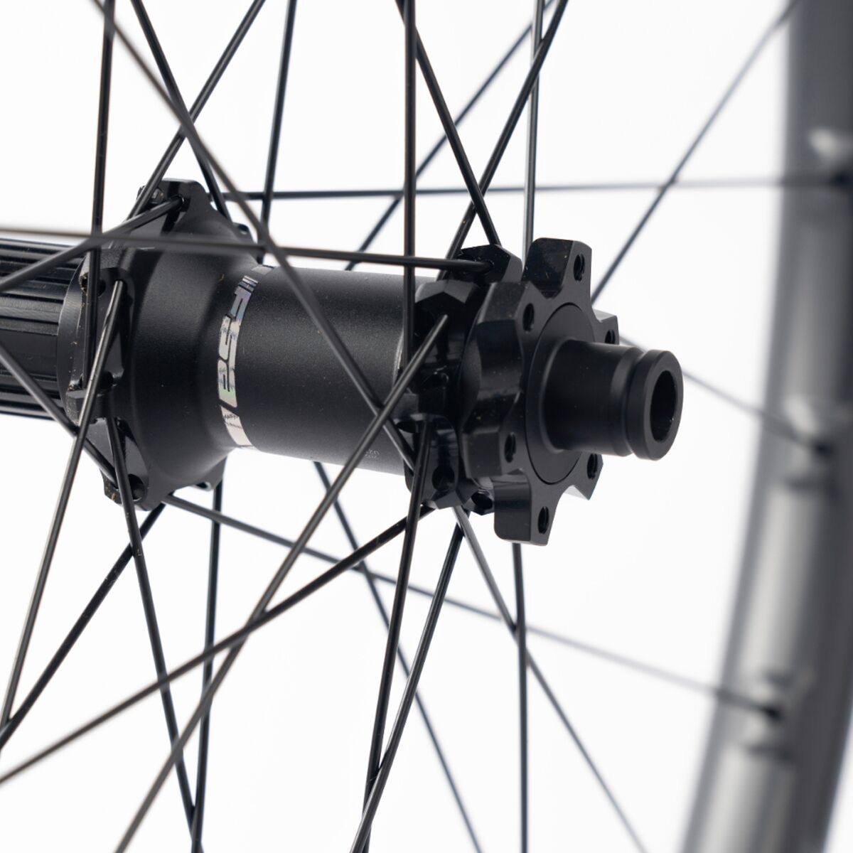 FSA Gradient i30 Enduro 29in Carbon Boost Wheel - Components