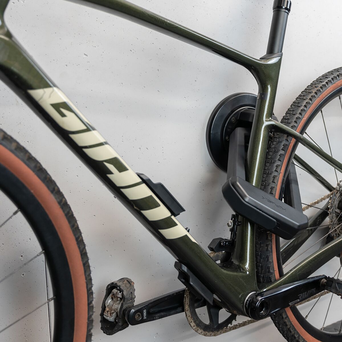 Hiplok A1000 Anti-Angle Grinder Anchor - Accessories