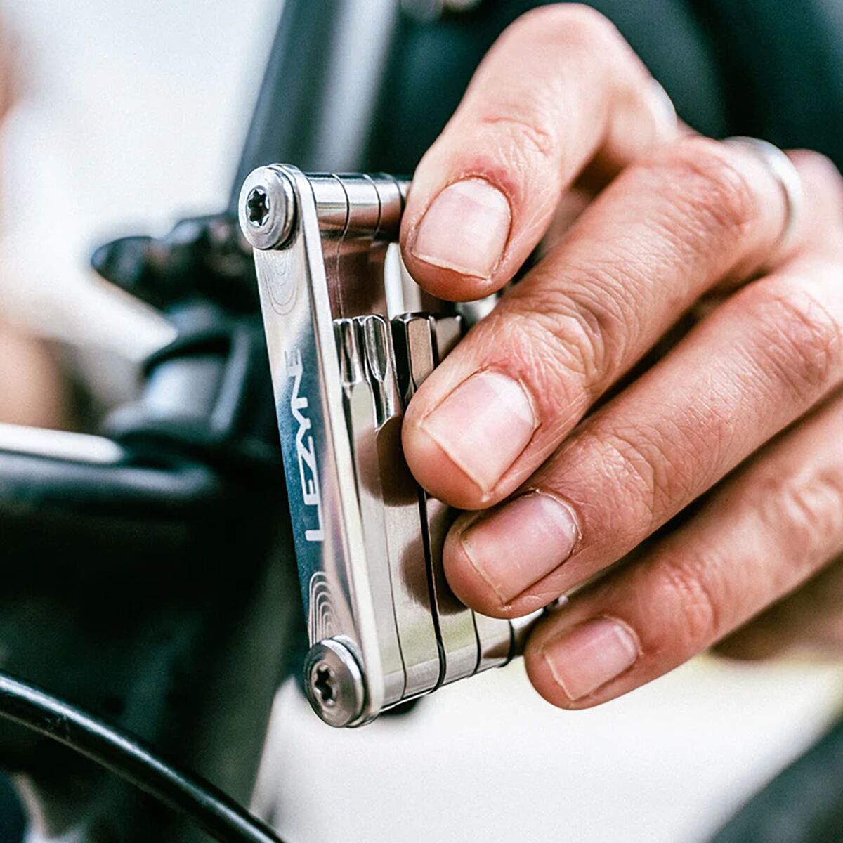 Lezyne SV Pro 13 Multi Tool - Accessories
