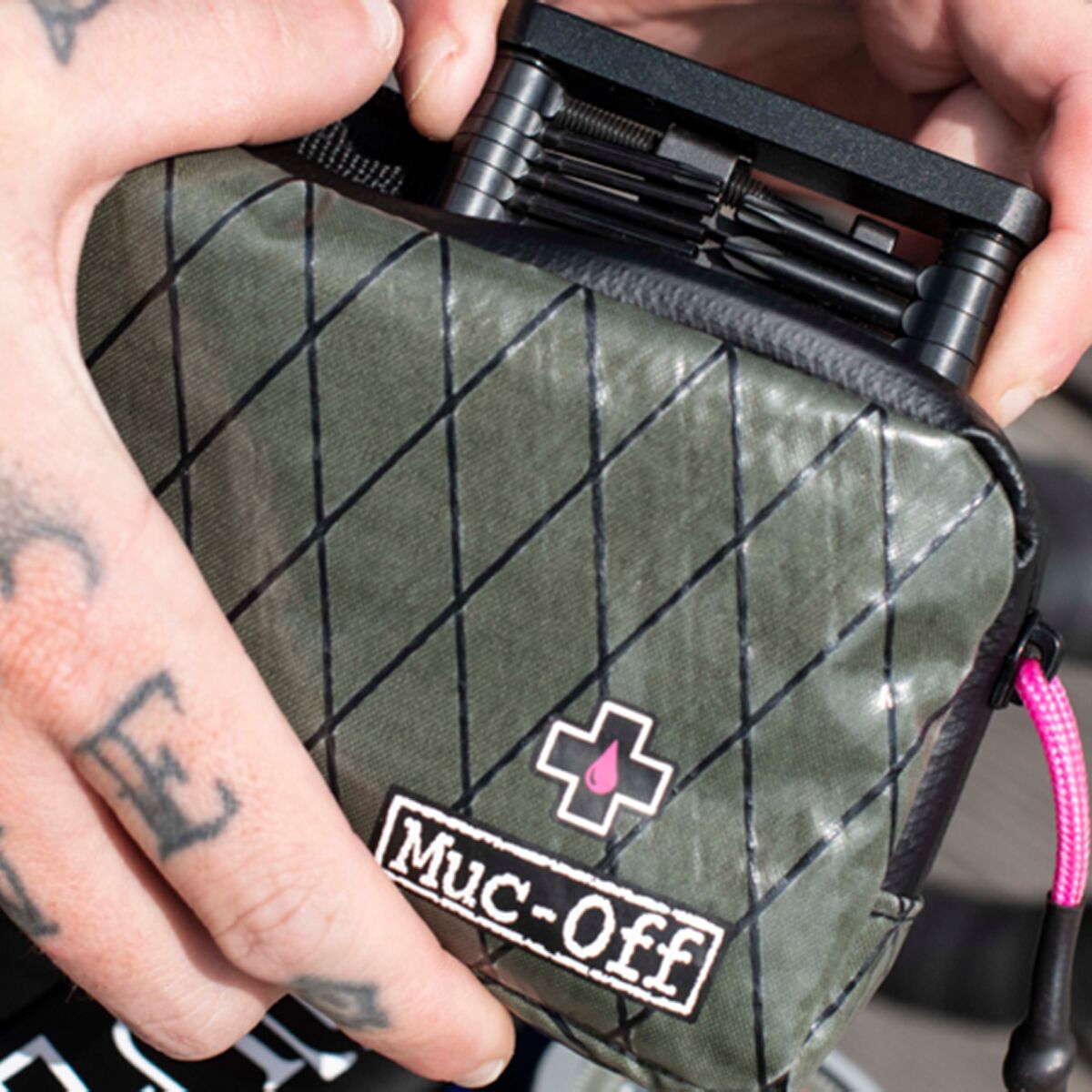 Muc-Off Rainproof Essentials Case - Accessories