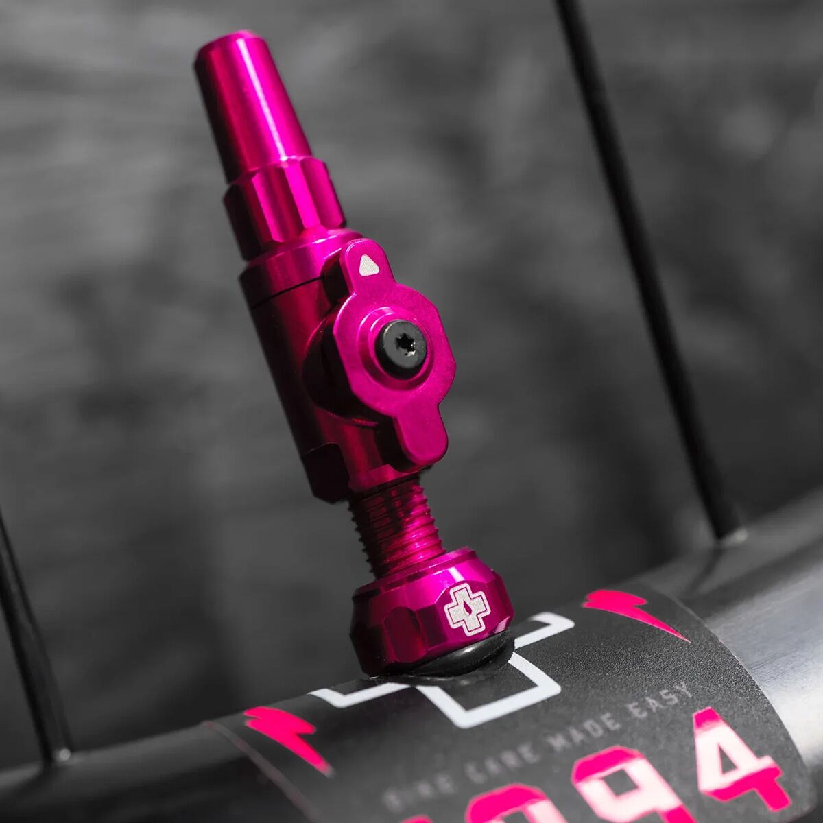 Muc-Off Big Bore Tubeless Valves - Lite - Components