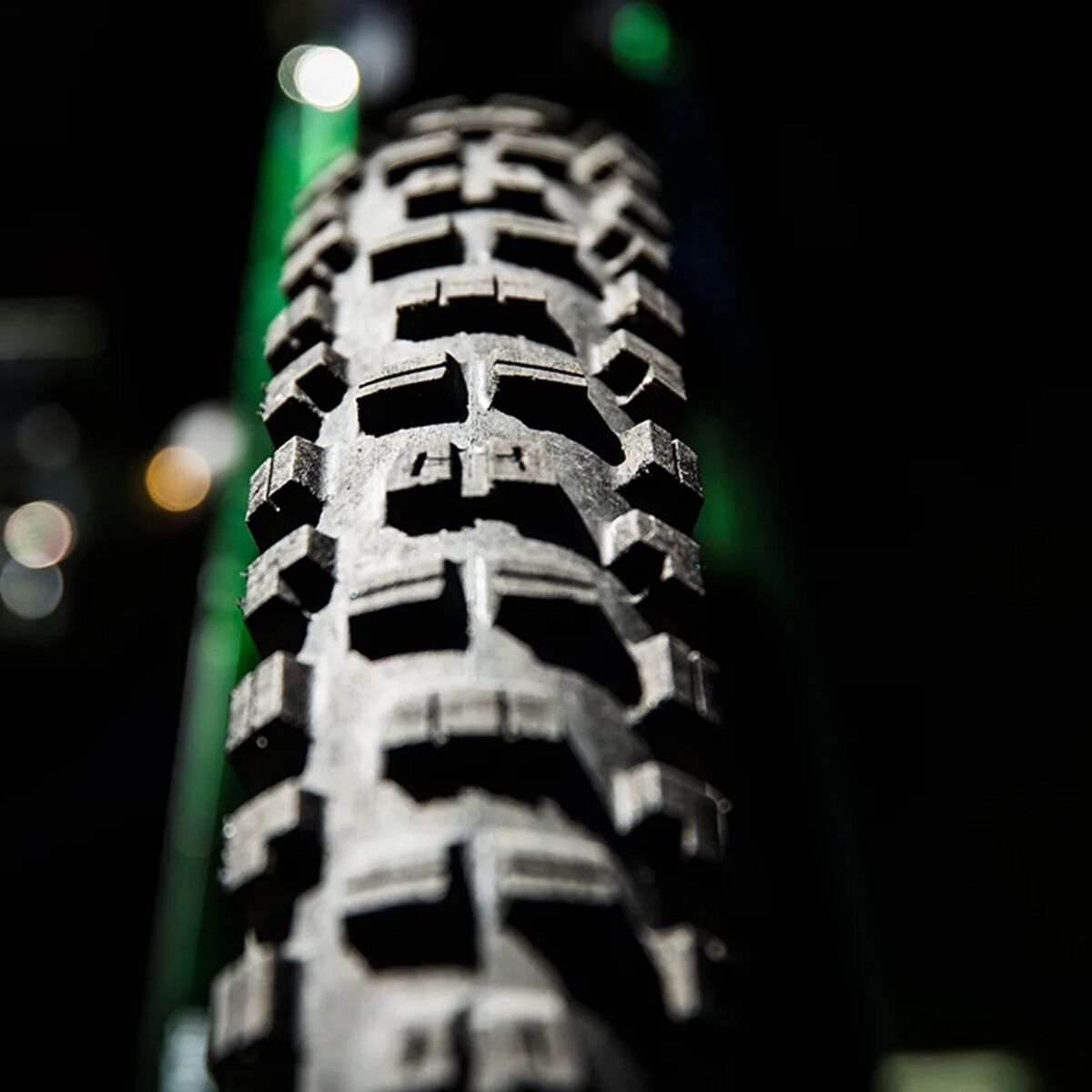 Maxxis Minion DHR II 3C Grip/EXO+/Wide-Trail/TR 29in Tire - Components