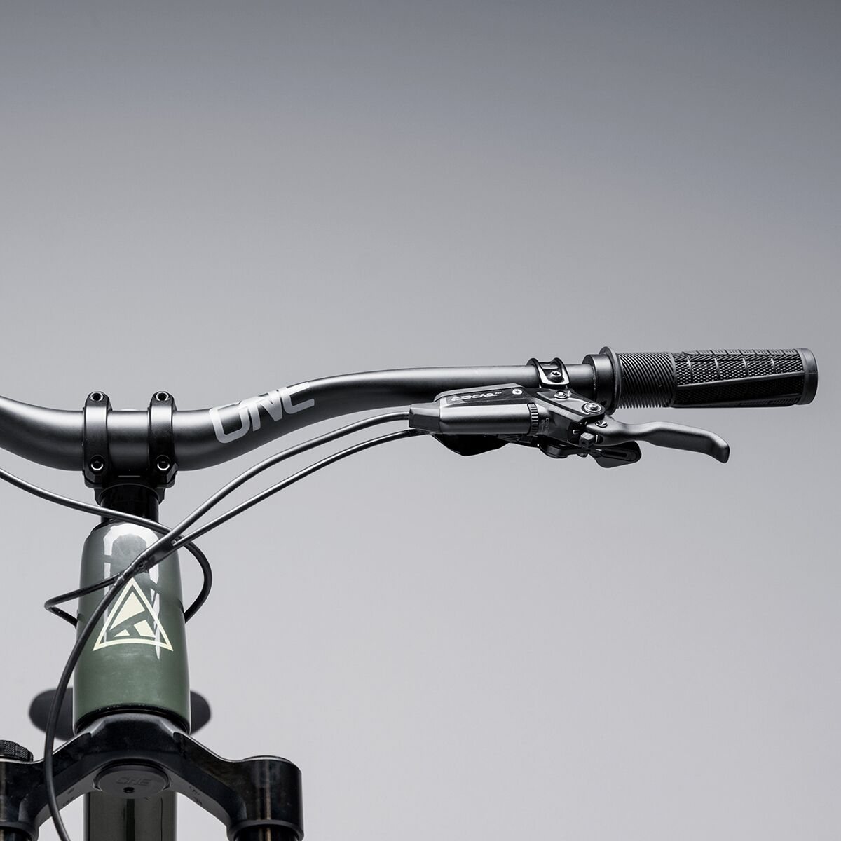 OneUp Components V2 Carbon Handlebar - Components
