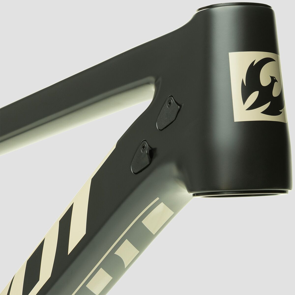 Pivot Switchblade V6 Carbon Frame - Bikes