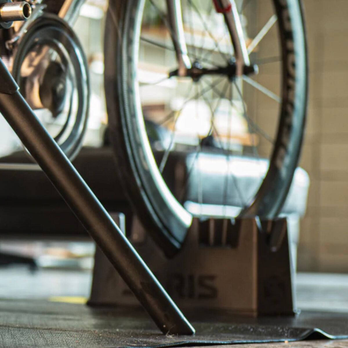 Saris Climbing Riser Block - Accessories