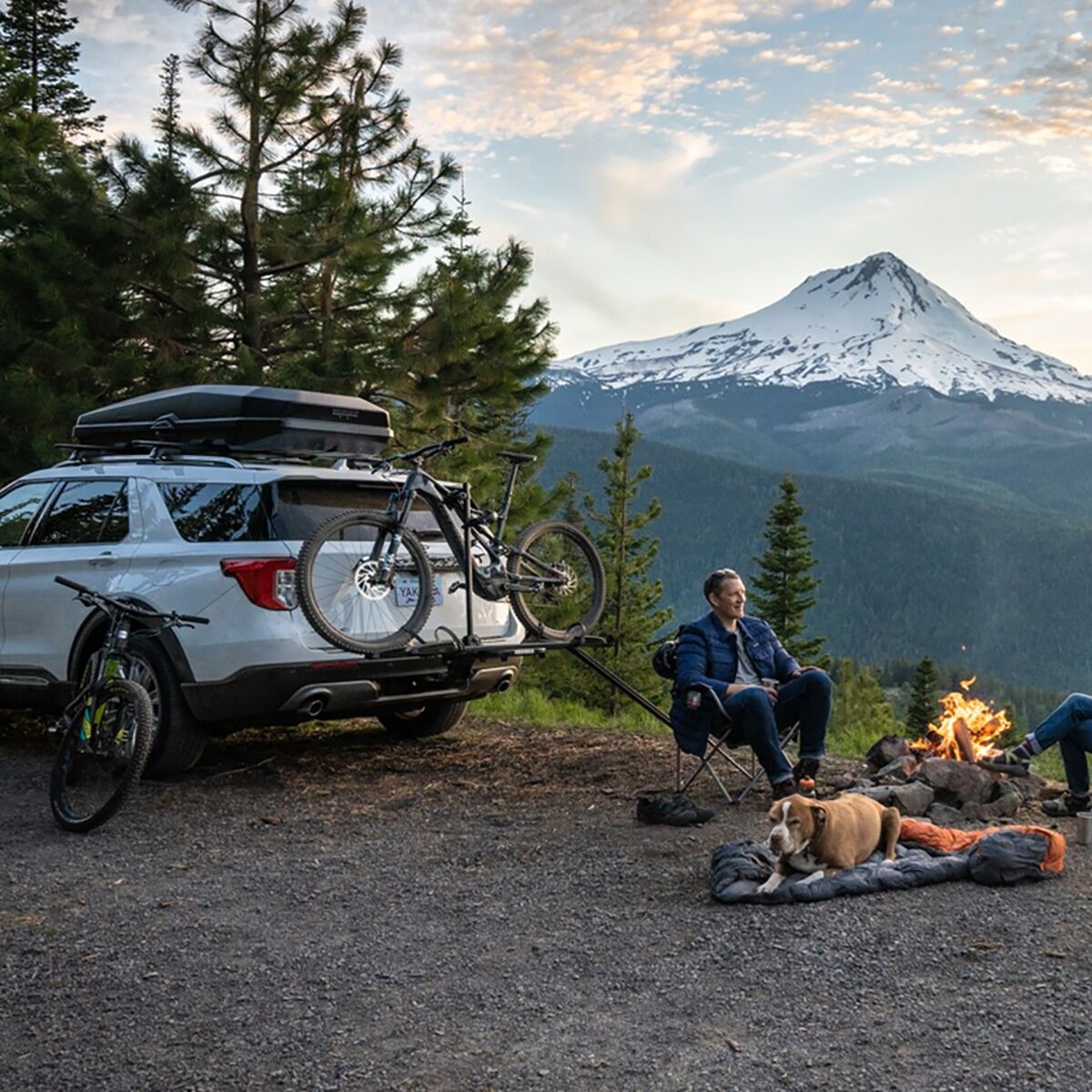 Yakima CBX 16 Cargo Box - Accessories