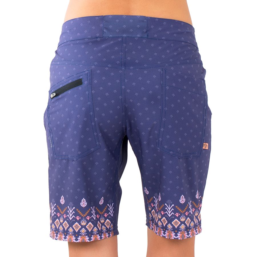 SheBeest Skinny Americano Short - Women's | Competitive Cyclist